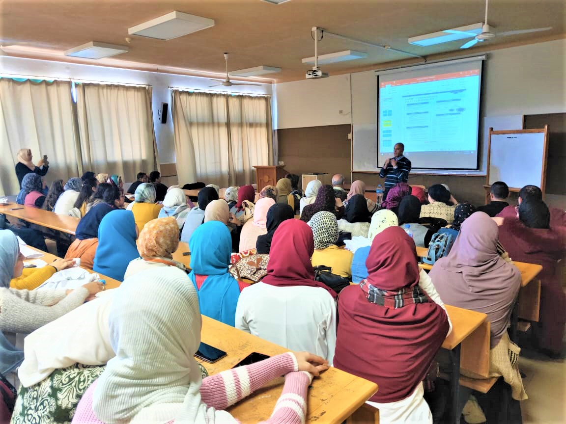 The Faculty of Applied Health Sciences Technology Organized a Symposium ...